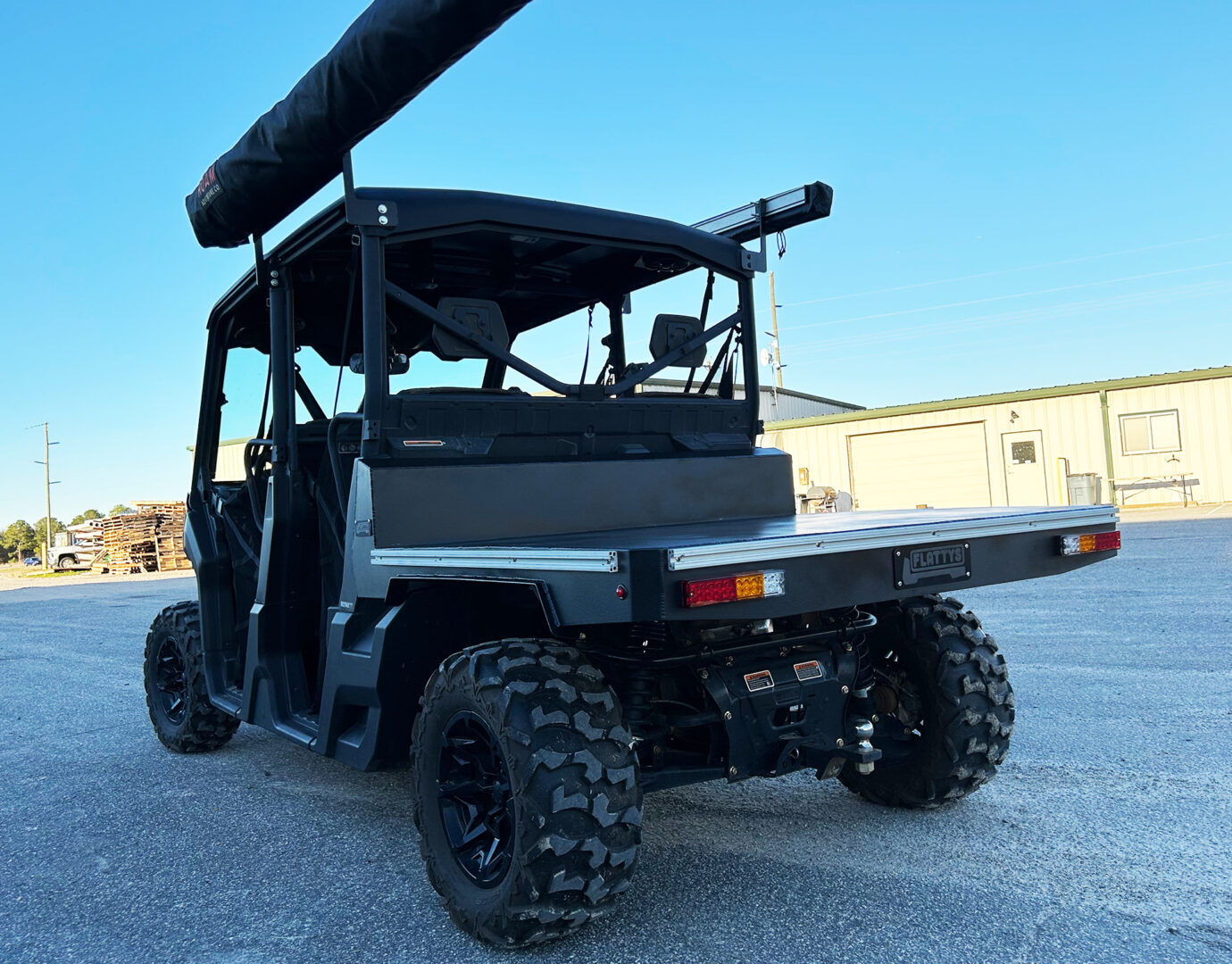 CanAm Defender Flatbed – Flattys Flatbeds