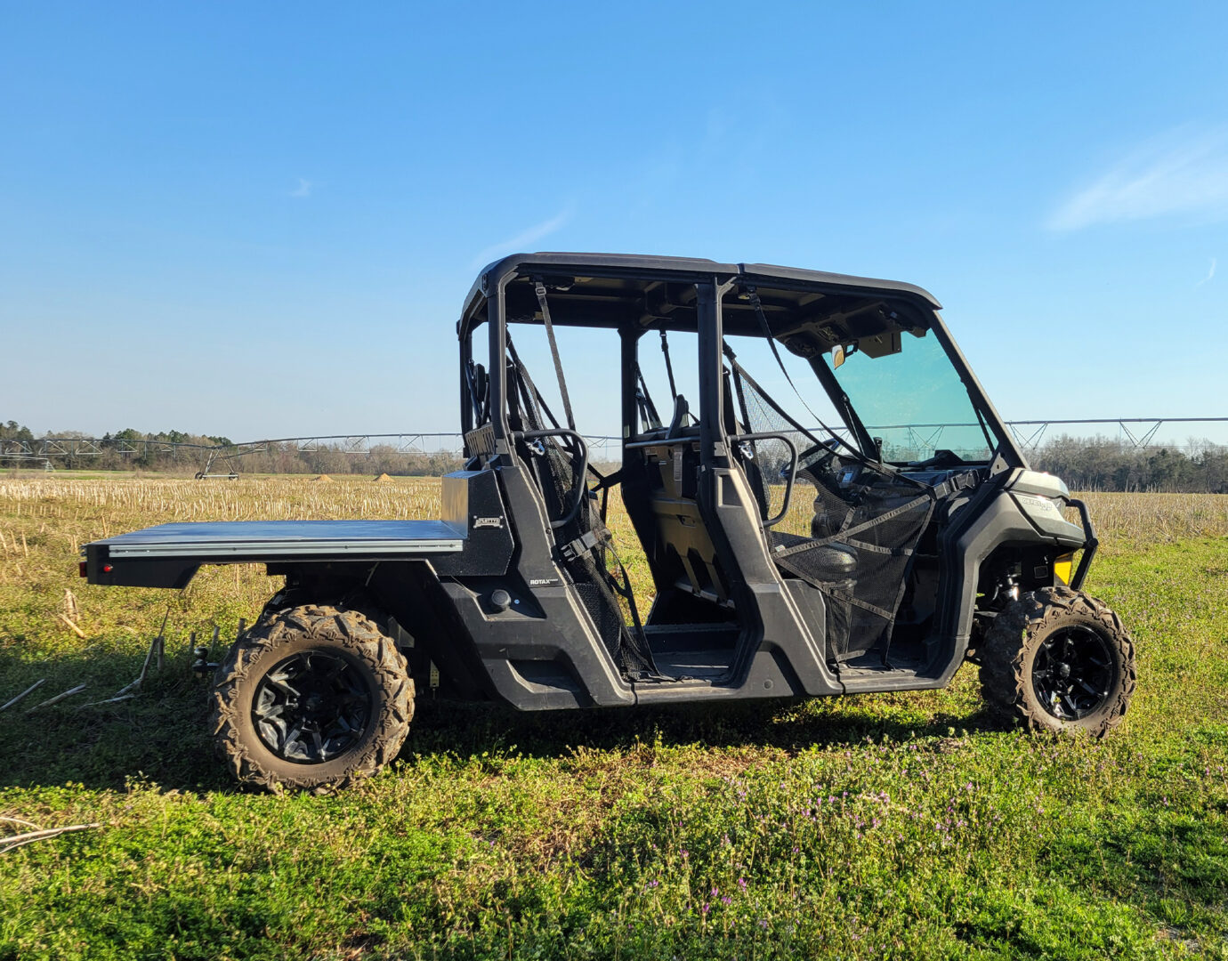 CanAm Defender Flatbed – Flattys Flatbeds